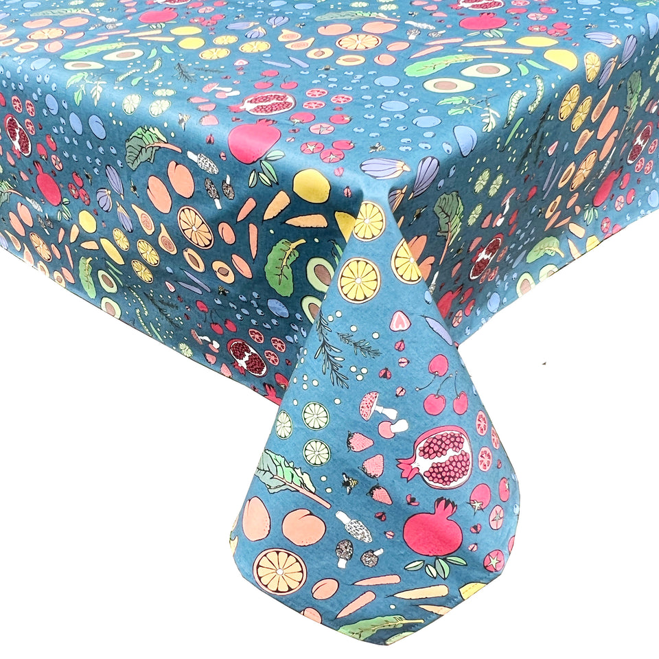 Splash Fabric Rectangle Tablecloths in Laminated Cotton